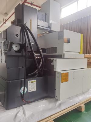 China Máquina de corte de alambre de descarga eléctrica D320c para acero inoxidable en venta