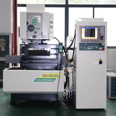 China Precisión de inmersión CNC máquina de cobre corte de alambre EDM Swe85SL solicitud personalizada para su en venta