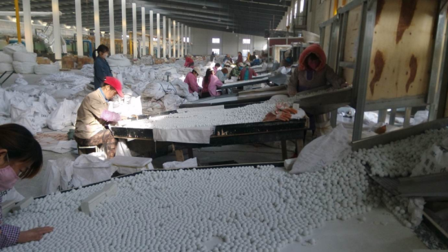 High density 92% Ceramic Alumina Ball media for industrial applications 5