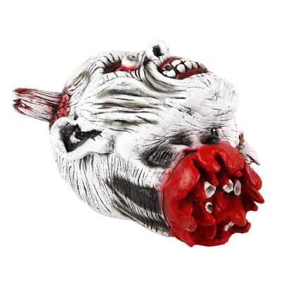 Cina Lo zombie sanguinoso frequentato dei puntelli di Halloween della Camera di orrore si dirige verso il partito in vendita