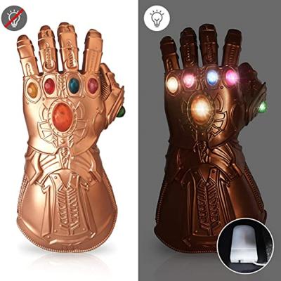 Cina LED Thanos Infinity Gauntlet in vendita