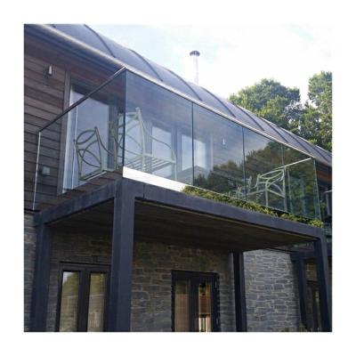 中国 Anodised aluminium u base toughened glass for decking balcony railings near me 販売のため