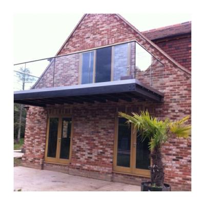 中国 Anodised aluminium u base toughened glass for decking balcony railings near me 販売のため