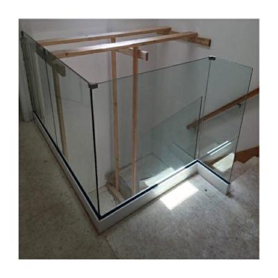 Cina Shoe base for fence glass railing shoe detail portable patio fence with gate in vendita