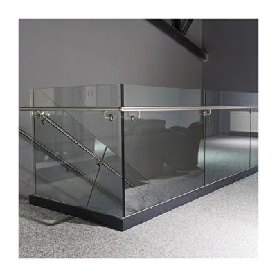 Cina Aluminium u base uk led glass railings for concrete patio in vendita