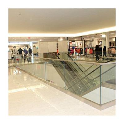 Cina Glass railing base shoe how much is glass railing patio balustrade in vendita