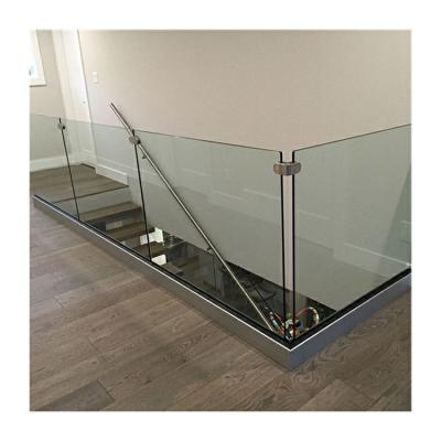 Cina Fence u base deck railing glass balusters patio border fence in vendita