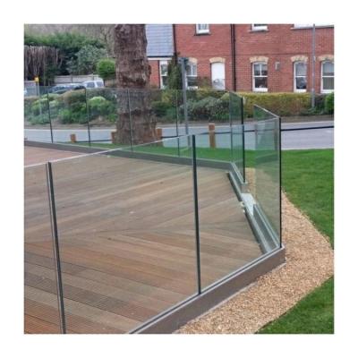 China Shoe base glass railing glass balustrade floor clamps terrace railing à venda