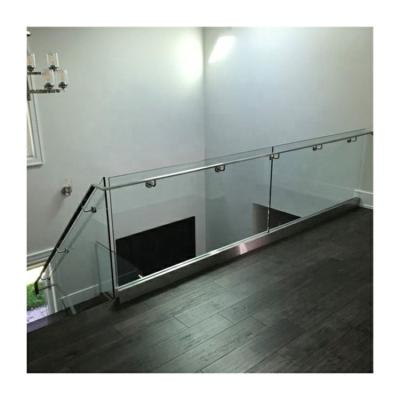 Cina Balcony Glass Railing With Solid Ss 316 U Channel Frameless Glass Railing in vendita
