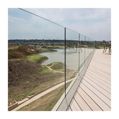 Cina Modern design outdoor U channel glass railings/ invisible channel railing in vendita