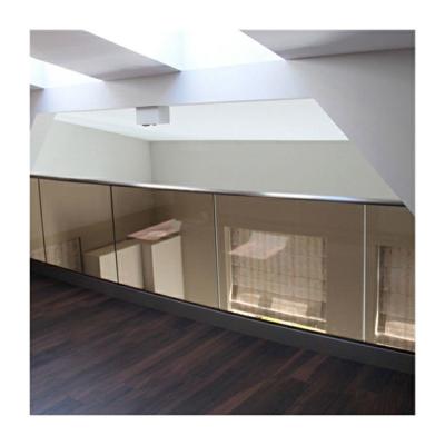 Cina Grade 6063-T5 Aluminium profile base shoe U channel frameless glass railing for balcony use in vendita
