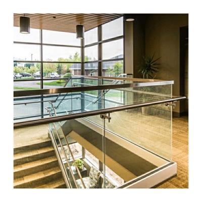 Cina Frameless U Channel Glass Railing for Staircase and Balcony in vendita