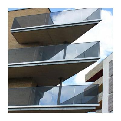 China 10mm U Channel Balustrade Modern Clear Glass Balcony Fence Customized Te koop