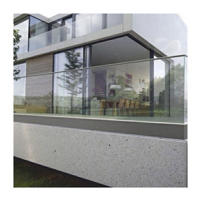 Cina Modern high quality customized aluminium railing system U channel glass railing in vendita