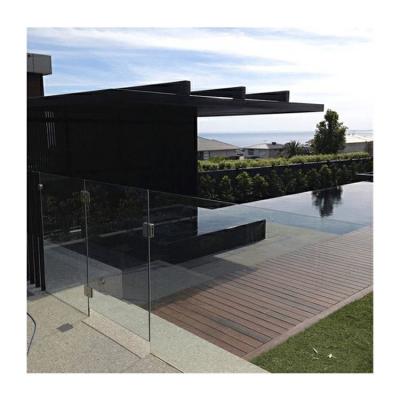 Cina Modern high quality customized aluminium railing system U channel glass railing in vendita
