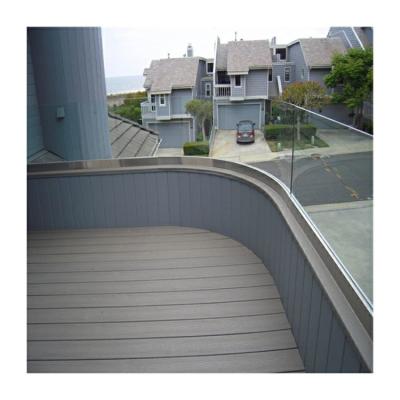 Cina Modern U Channel Glass Railing Stair Banister Fence With Roof WA-RAL1338 in vendita