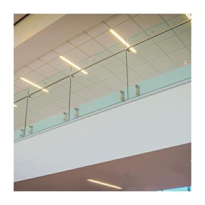 中国 Canada stand off fittings railing on patio standoff 販売のため