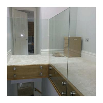 Cina Bermuda standoff mirror brackets fence and patio standoff contractors in vendita