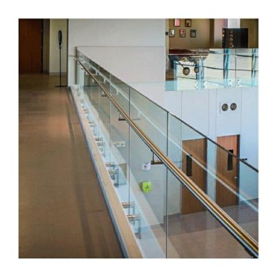 Cina Tanzania standoff glass handrail patio standoff railings near me in vendita