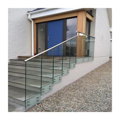 China Led designed free standing glass railing railings for patio standoff steps Te koop