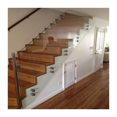 Cina Multilayer standoff hardware metal patio standoff railings in vendita