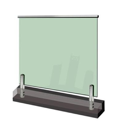 Cina Balcony frosted tempered glass railing cheaper decking railing design in vendita