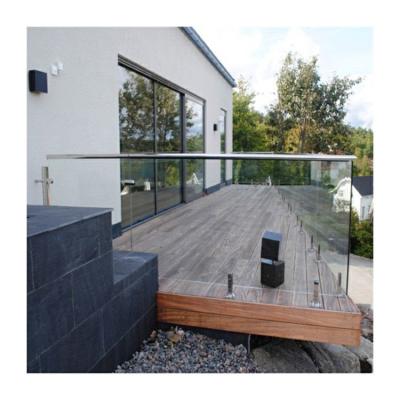 Cina Balcony frosted tempered glass railing cheaper decking railing design in vendita