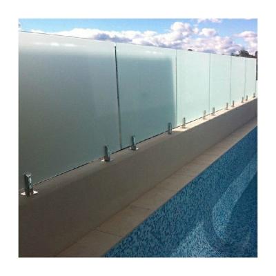 Cina General direct sales cheap spigots railing spigot glass loft railing in vendita