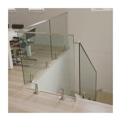 Cina Botswana cheap spigots railing concrete patio spigot railing in vendita