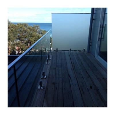 Cina Mozambique stainless steel glass spigots balcony guards in vendita
