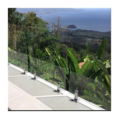 Cina Mauritius stainless spigot railing outdoor spigot glass balustrade in vendita