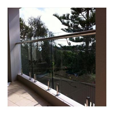 Cina Easy to use spigots glass guardrail cable balcony spigot railing in vendita