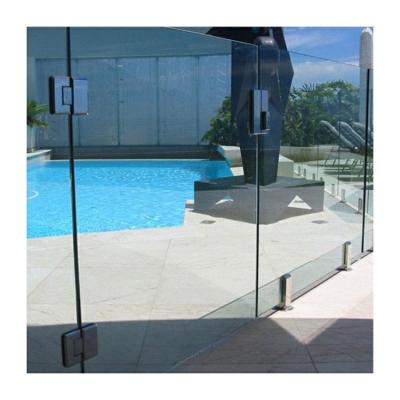 Cina Complete glass balustrade spigot fittings railing budget spigot glass pool fencing in vendita