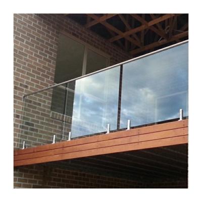 Cina Durable glass with spigot railing plastic balcony spigot railings in vendita