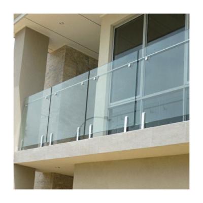 Cina Mozambique glass balustrade spigot spacing interior balcony spigot railing in vendita