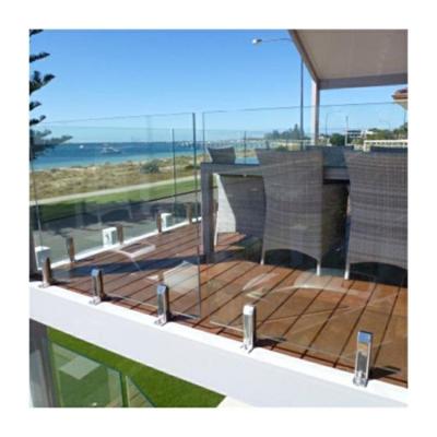 Cina Complete style stainless spigot railing grey deck black spigot railing in vendita