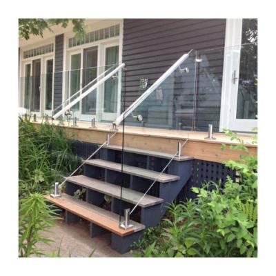 Cina Quality service stainless steel glass spigot railing spigot fences for porches in vendita