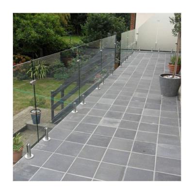 Cina Uganda spigot guardrail railing steel terrace spigot railings in vendita