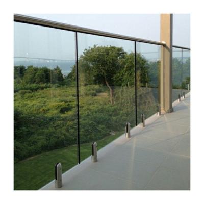 Cina Discount stainless steel glass spigot railing spigot glass balcony railing cost in vendita
