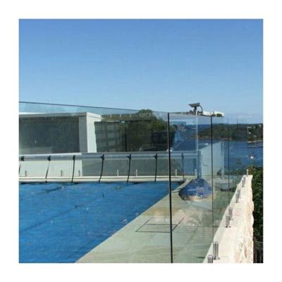 Cina France glass with spigot railing swimming pool fence glass in vendita