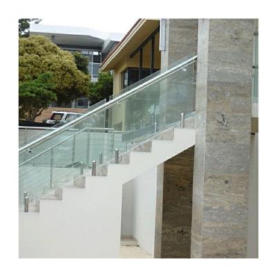 Cina Mali stainless steel spigot porch spigot handrails in vendita