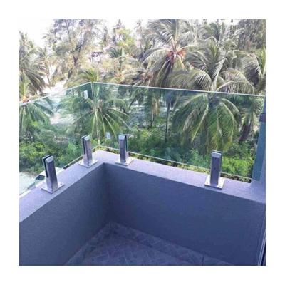 Cina Special offer glass panel spigots false balcony spigot railing in vendita