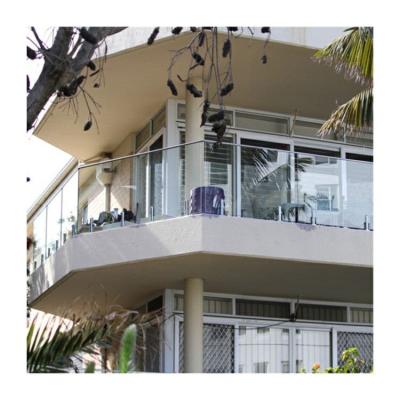 Cina Reliable performance frameless glass balustrade spigots balcony privacy spigot fence in vendita