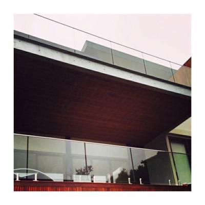 Cina High quality glass spigots price fiberspigot glass balcony railings price in vendita