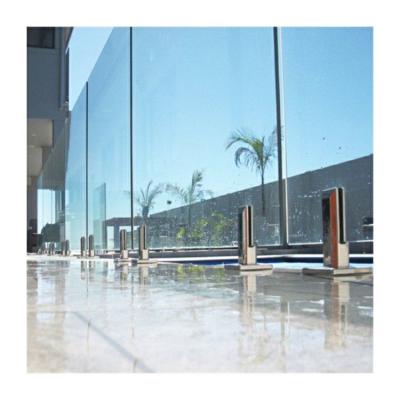 Cina Thailand spigot guardrail spigot glass railing for terrace in vendita