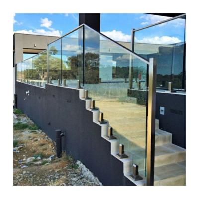 Cina Japan black glass spigots railing porch spigot railing brackets in vendita