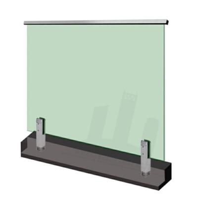 Cina Stainless steel decking steel balustrade glass spigots for sale railing in vendita