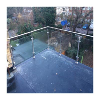 Cina Ultra clear glass railings front balcony railing balustrade height in vendita