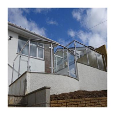 Cina EN12543 glass balustrade porch columns and railings plexiglass railing panels in vendita