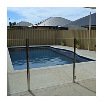 中国 Ultra white glass railings balustrade designs for balcony channel system 販売のため